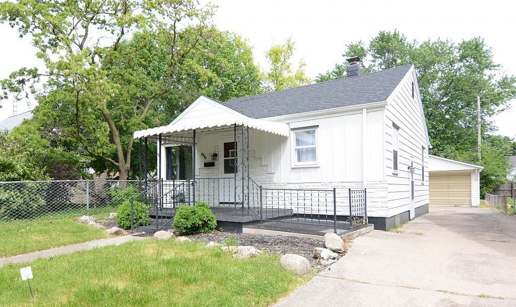 2344 E Prairie St, Decatur, IL 62521 | Zillow
