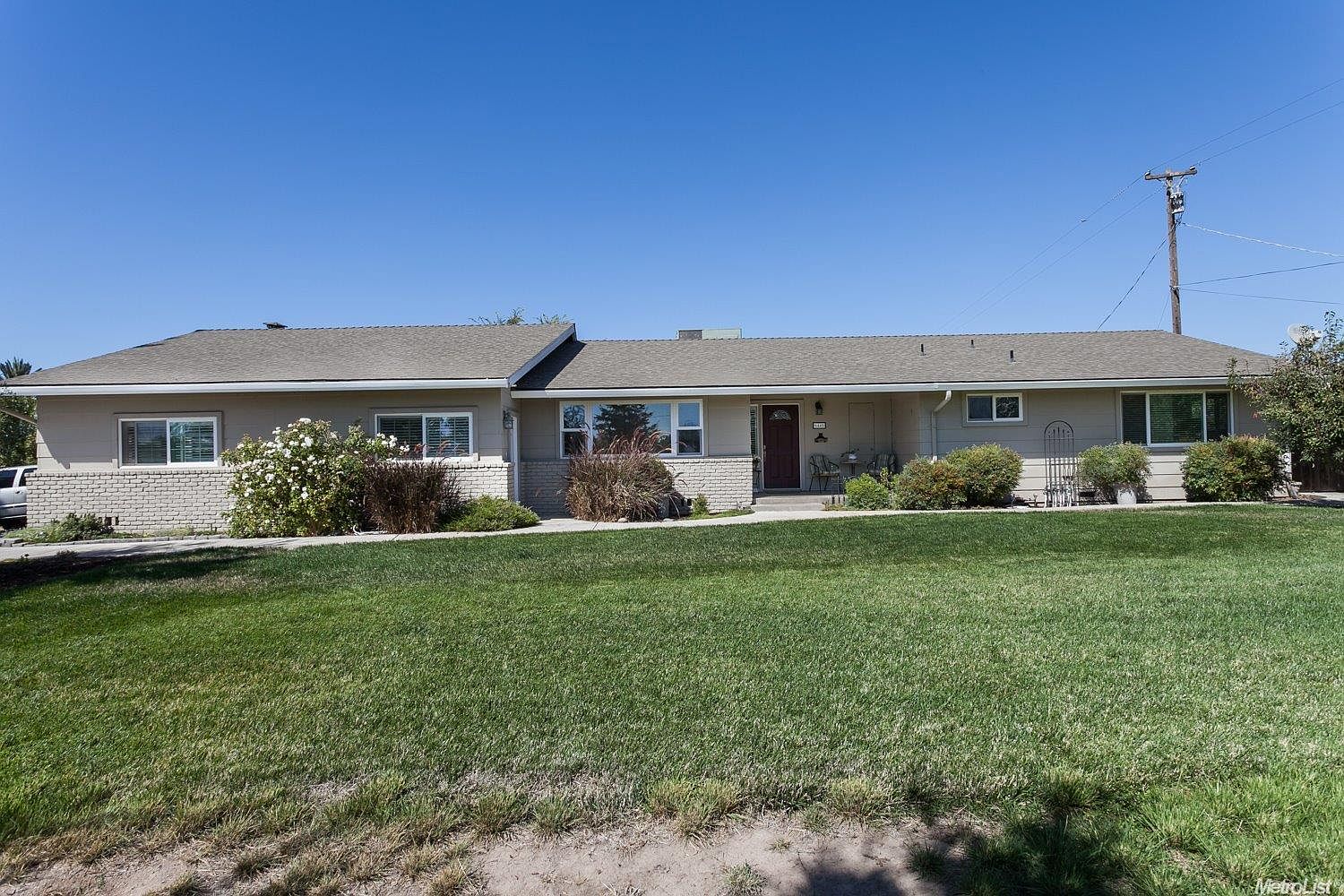 6445 E River Rd, Oakdale, CA 95361 | Zillow