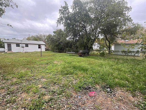 6119 Atwood St, Austin, TX 78741 | MLS #7412599 | Zillow