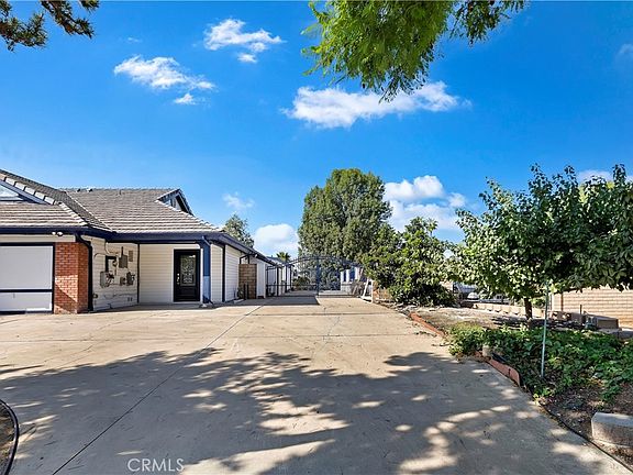 2695 Orange Vale Ln, Riverside, CA 92503 | Zillow