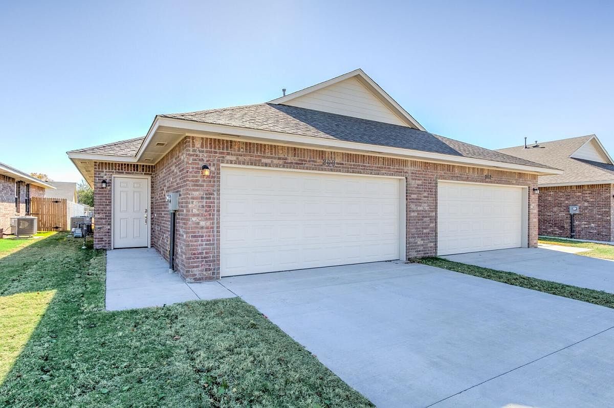 212 Ashley Dr, Edmond, OK 73003 | Zillow
