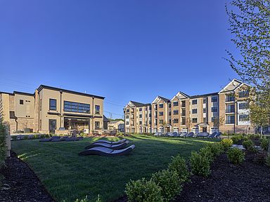 80 Oak St #60-407, East Rutherford, NJ 07073 | Zillow