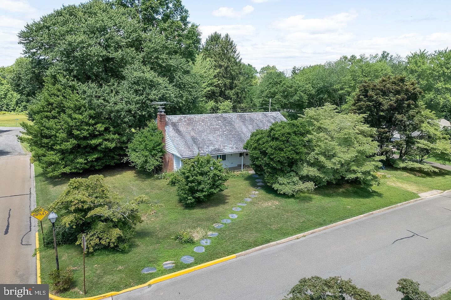 274 Delaware & Summit Ave, Oxford, PA 19363 | Zillow