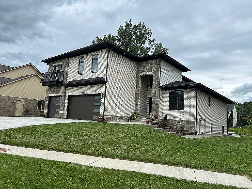 1683 Delta Dr, Troy, MI 48085 | Zillow
