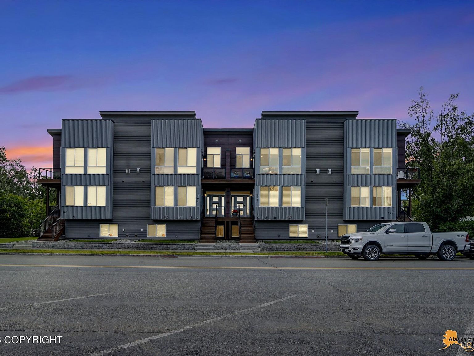 808 W 10th Ave #3, Anchorage, AK 99501 | Zillow