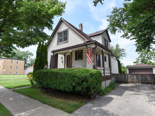 Riverside Real Estate - Riverside IL Homes For Sale | Zillow