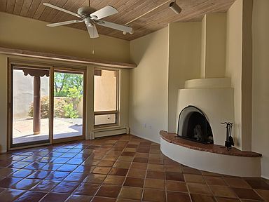 2844 Plaza Amarilla, Santa Fe, NM 87507 | Zillow