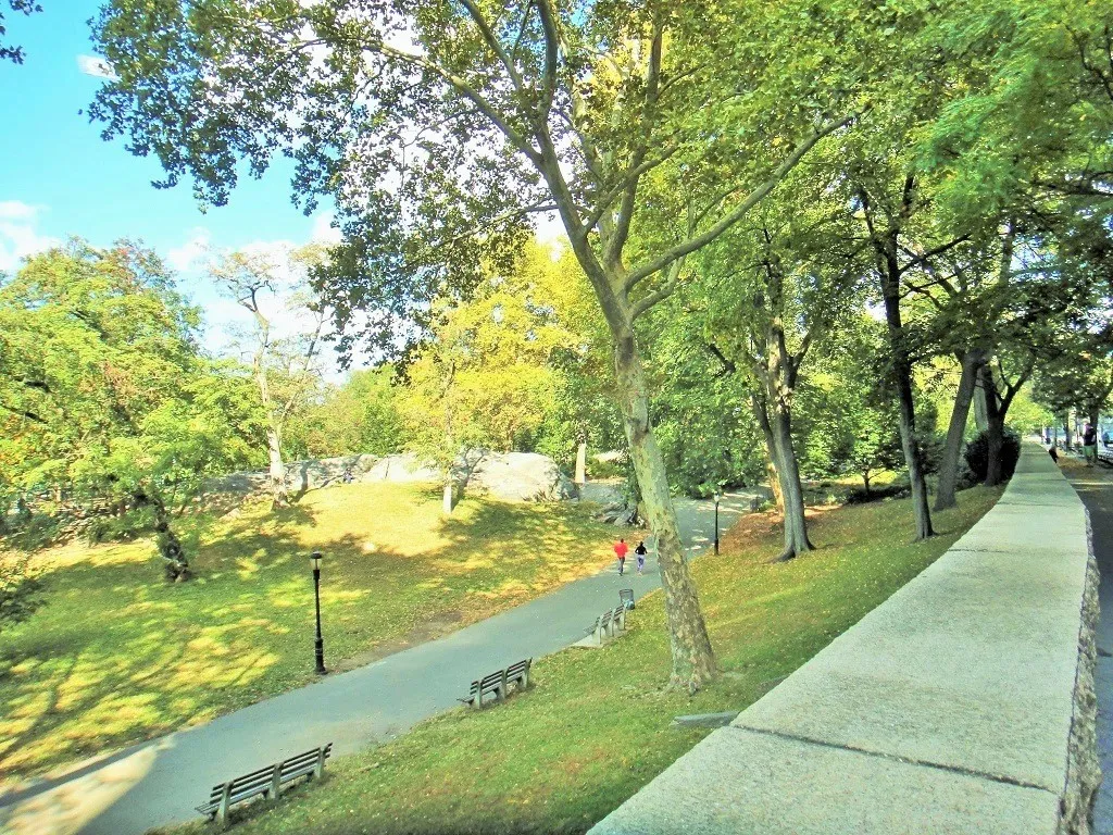 104 Riverside Drive #2B in Upper West Side, Manhattan | StreetEasy