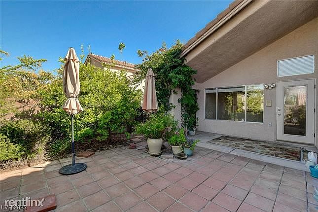 9824 Lenox Crest Pl #R, Las Vegas, NV 89134 | Zillow