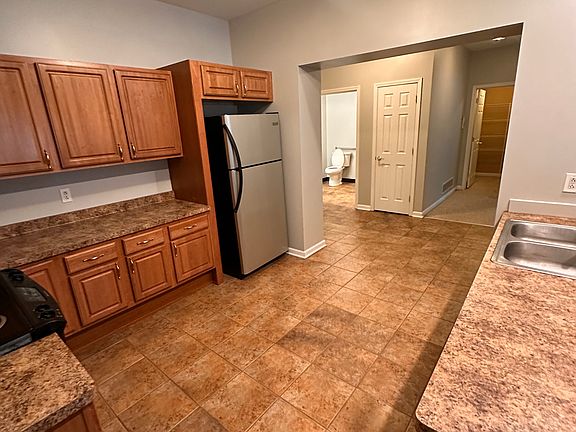 3400 E River Rd APT 8, Rochester, NY 14623 | Zillow