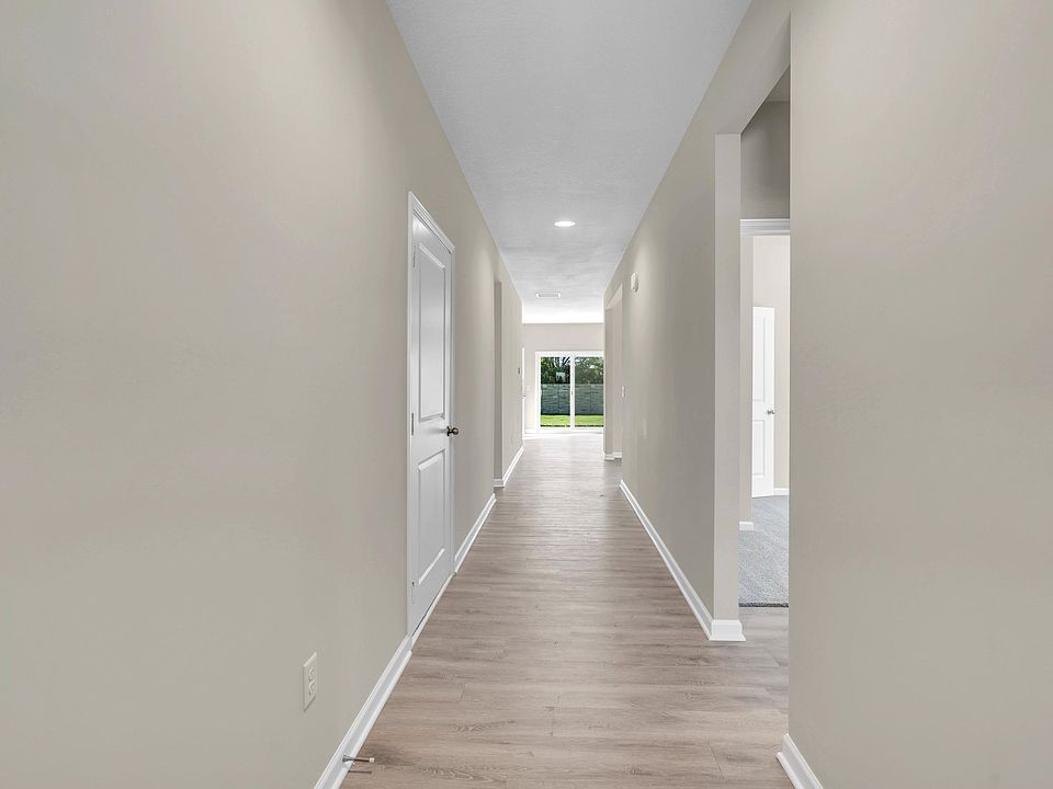 2754 S Cypress St, Wichita, KS 67210 | Zillow