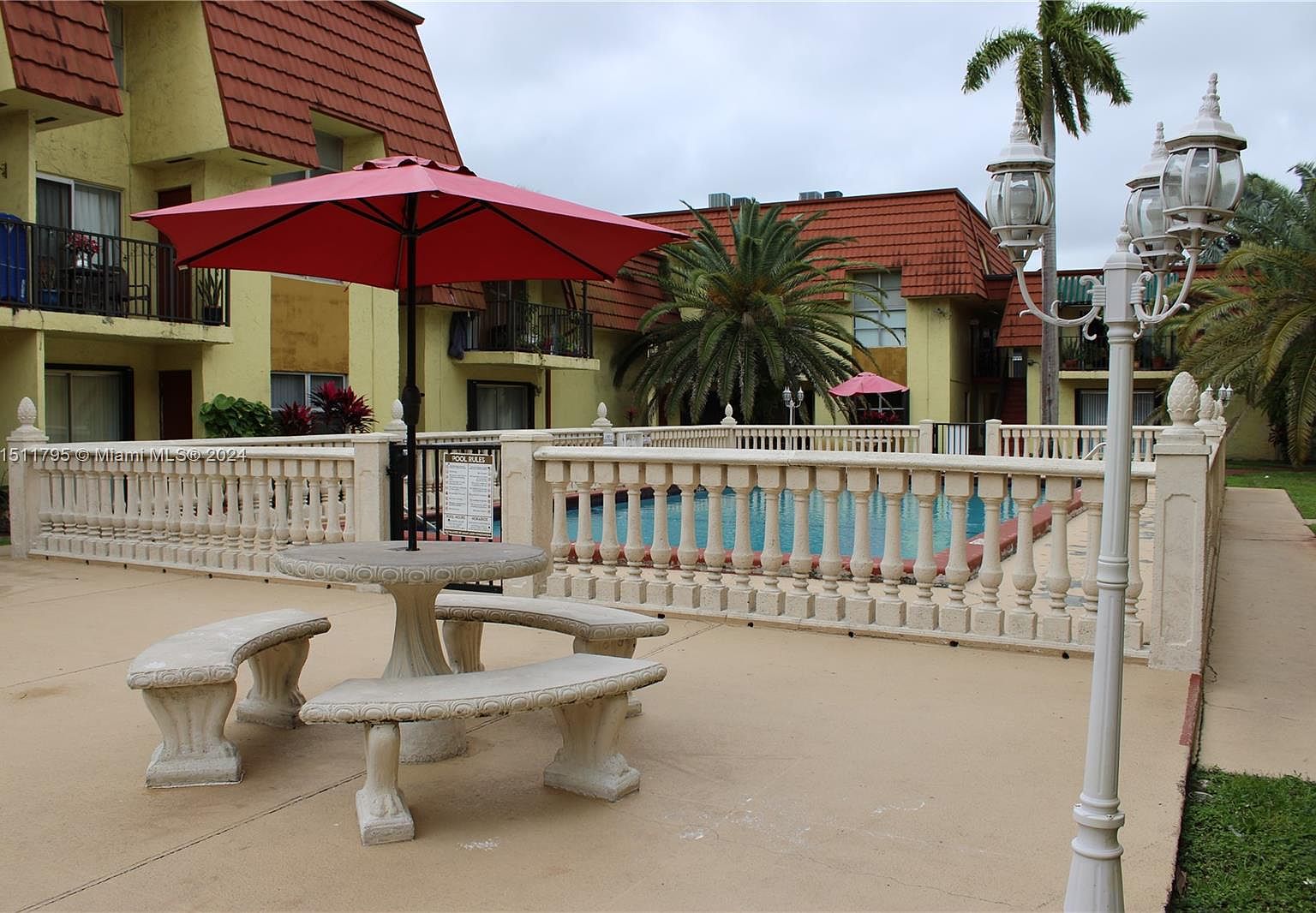 8005 W 6th Ave Apt I Hialeah Fl 33014 Zillow