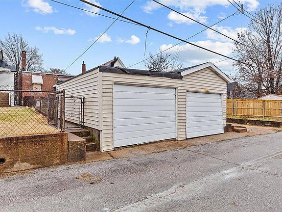 4634 Tyrolean Ave, Saint Louis, MO 63116 | Zillow
