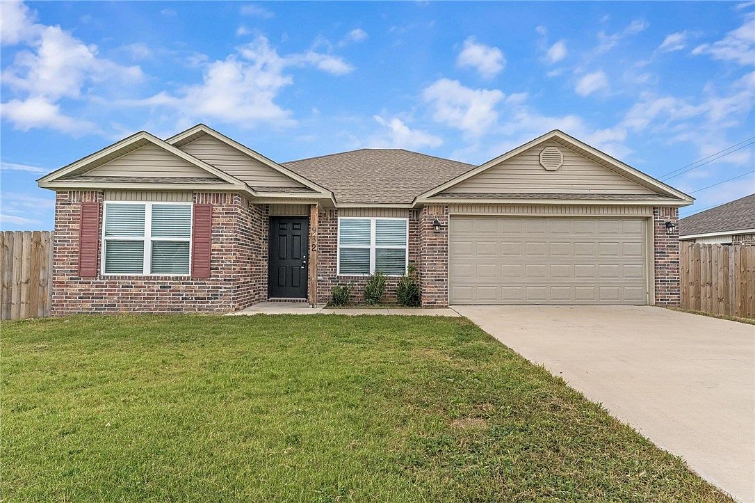 932 W Aiden Dr, Siloam Springs, AR 72761 | Zillow