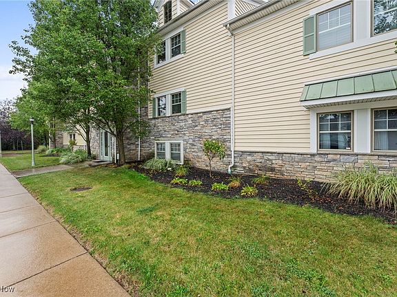 5537 Beavercrest Dr UNIT 103, Lorain, OH 44053 | Zillow