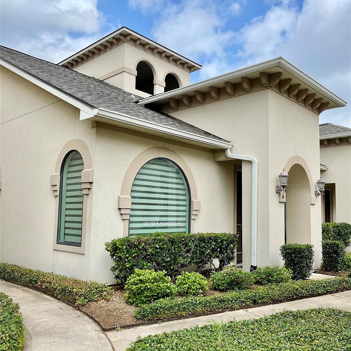 12818 Willow Centre Dr SUITE D, Houston, TX 77066 | MLS #32378473 | Zillow