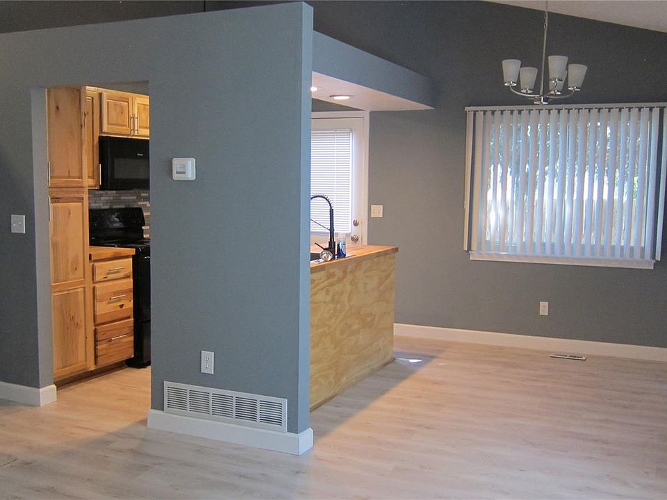 18747 E Carmel Circle, Aurora, CO 80011 | Zillow