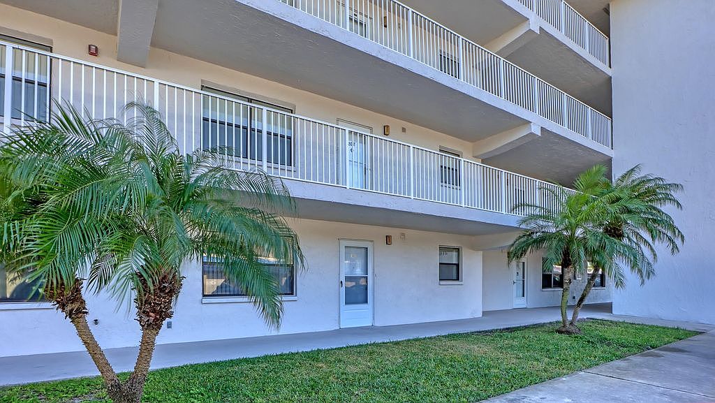 2160 Highway A1a APT 102, Indialantic, FL 32903 | MLS #1003735 | Zillow
