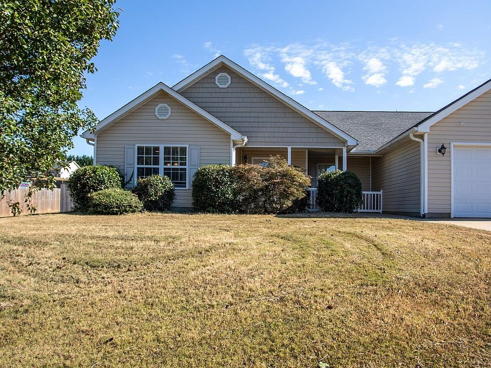 19 Regional Dr, Greer, SC 29651 | MLS #1510423 | Zillow