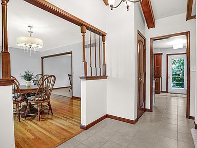 7125 Burnham Cir, Indianapolis, IN 46256 | Zillow