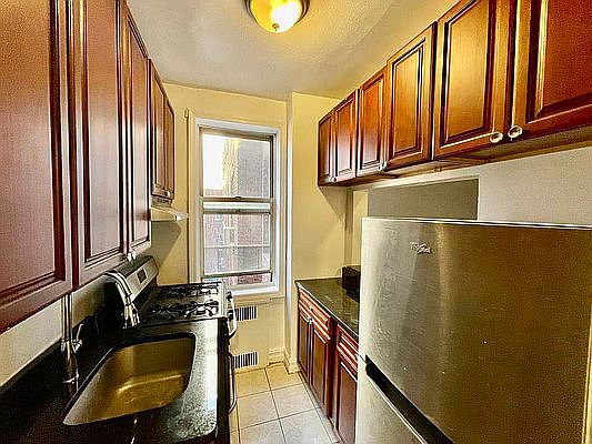 25 Lefferts Ave APT 2K, Brooklyn, NY 11225 | Zillow