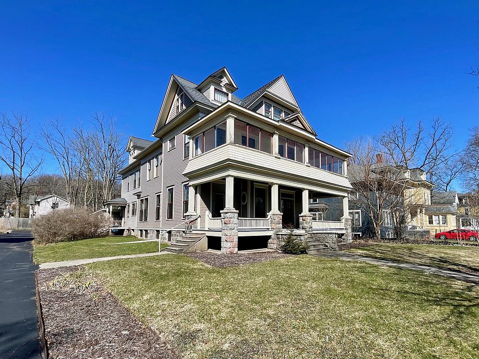 237 Stuart Ave #2, Kalamazoo, MI 49007 | Zillow