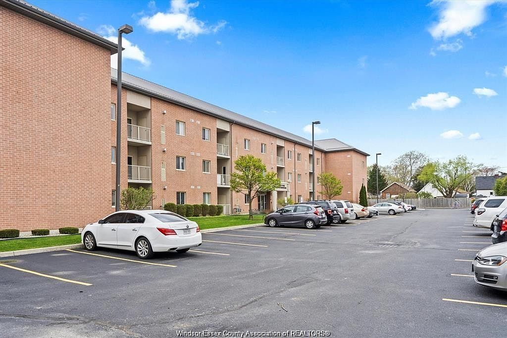 4500 Ypres St #308, Windsor, ON N8W 5X3 | MLS #25010934 | Zillow