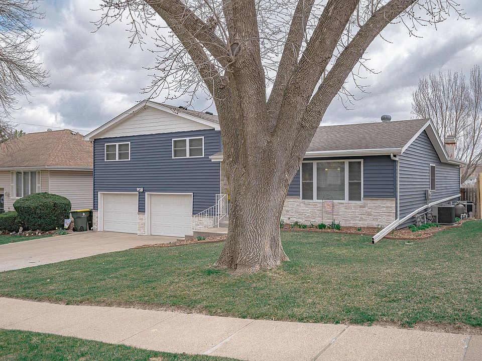 3328 Pawnee Pl, Sioux City, IA 51104 | Zillow
