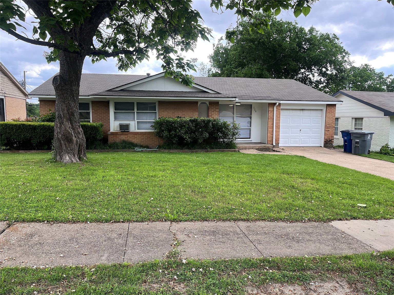 726 Midvale Dr, Dallas, TX 75232 | Zillow