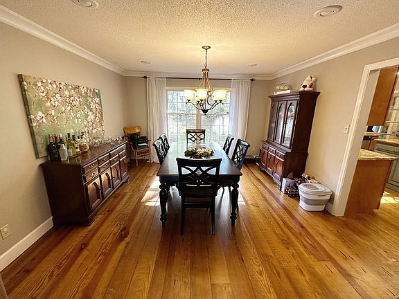 2203 N Sherwood Dr, Valdosta, GA 31602 | MLS #133272 | Zillow