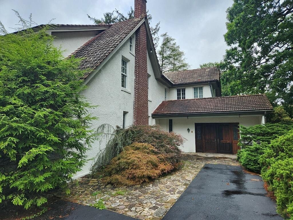 2301 Bland Rd, Bluefield, WV 24701 | MLS #52518 | Zillow