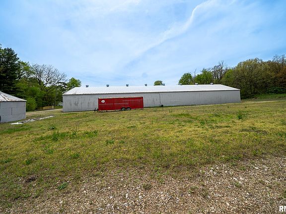 311 N 2nd St, Forest City, IL 61532 | Zillow