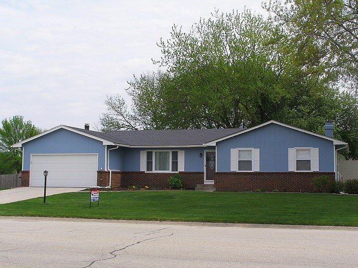 523 Park View Dr, Park View, IA 52748 | Zillow