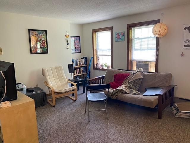 196 N Pleasant St #5, Amherst, MA 01002 | Zillow
