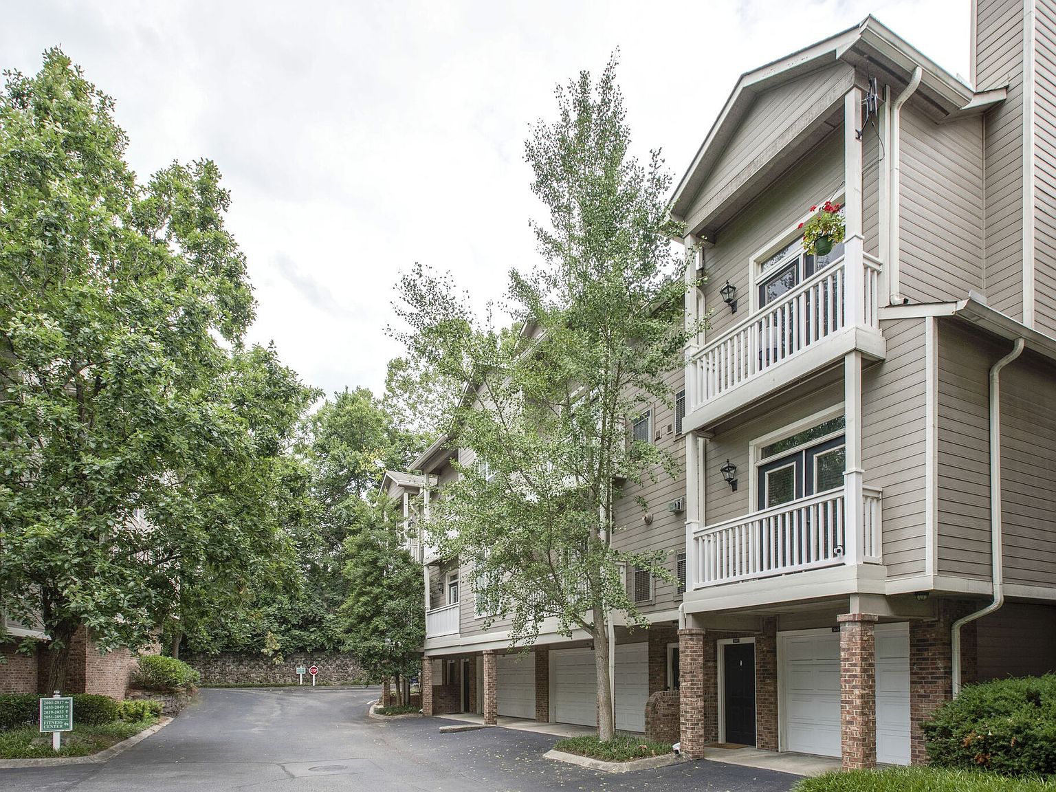 2043 Stokes Ln, Nashville, TN 37215 | MLS #2553737 | Zillow