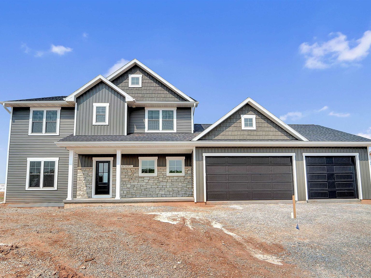 N9239 Laura St, Appleton, WI 54915 | Zillow