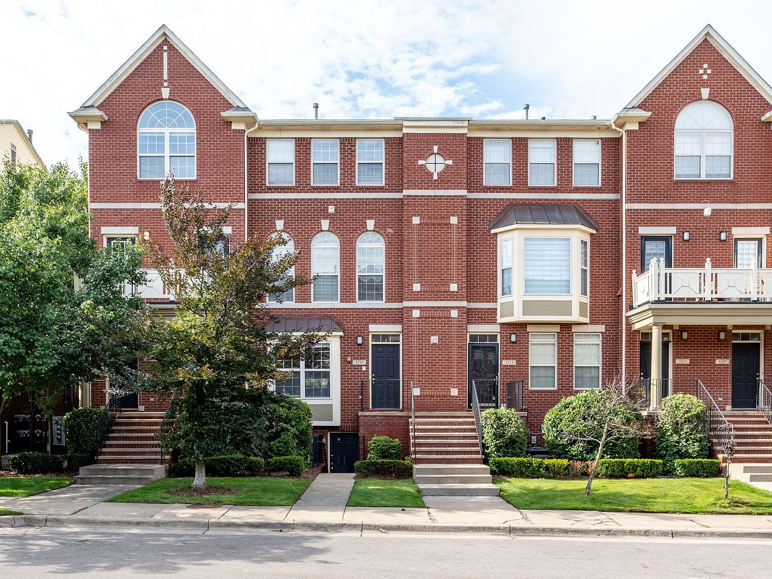 3219 Camden Dr, Troy, MI 48084 | Zillow