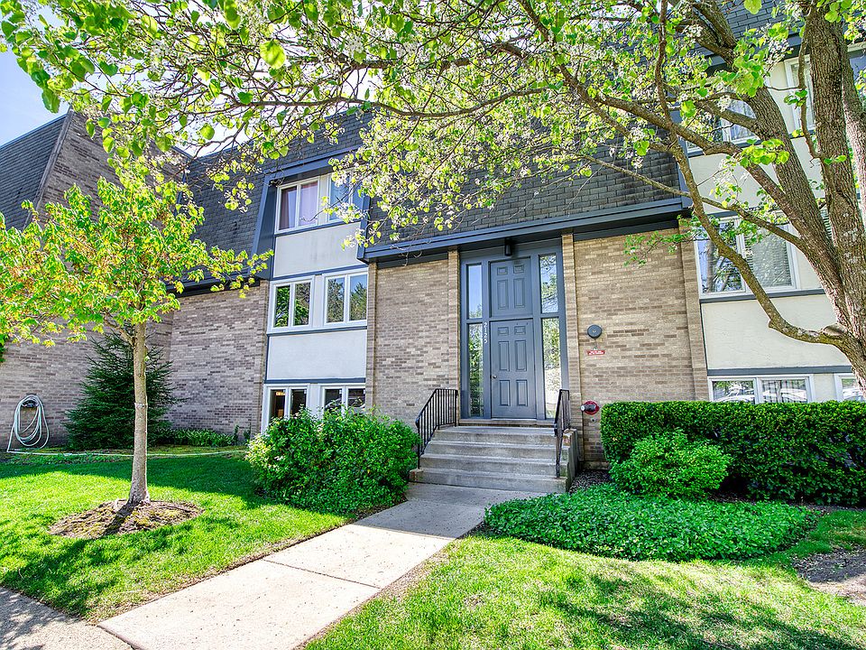 2125 Ammer Ridge Ct UNIT 101, Glenview, IL 60025 | Zillow