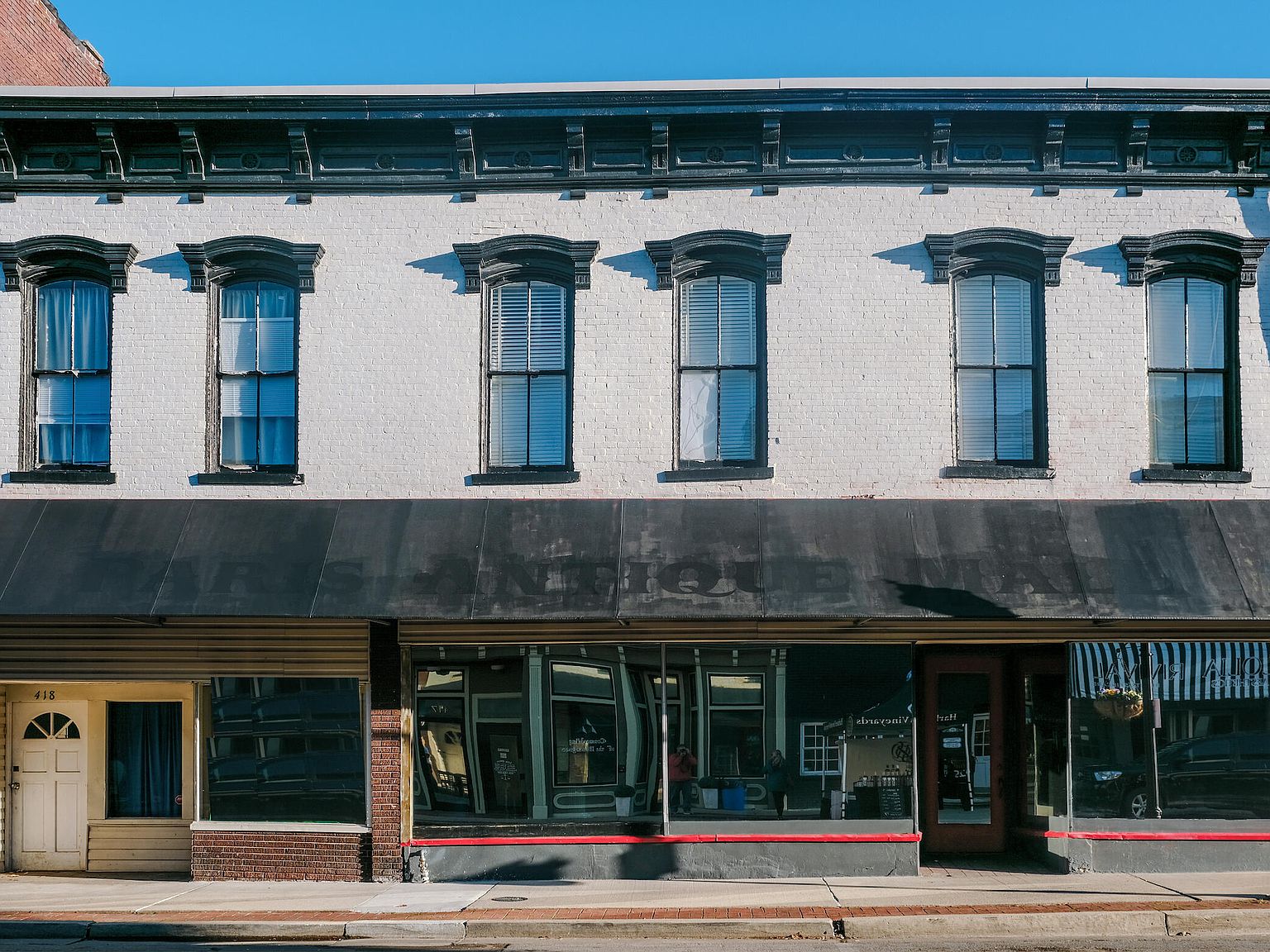 420 Main St, Paris, KY 40361 | Zillow