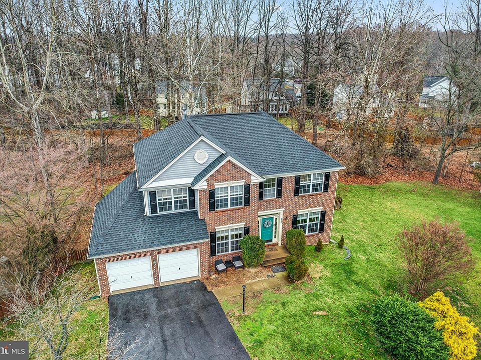 7724 Roseberry Farm Dr, Manassas, VA 20111 | Zillow