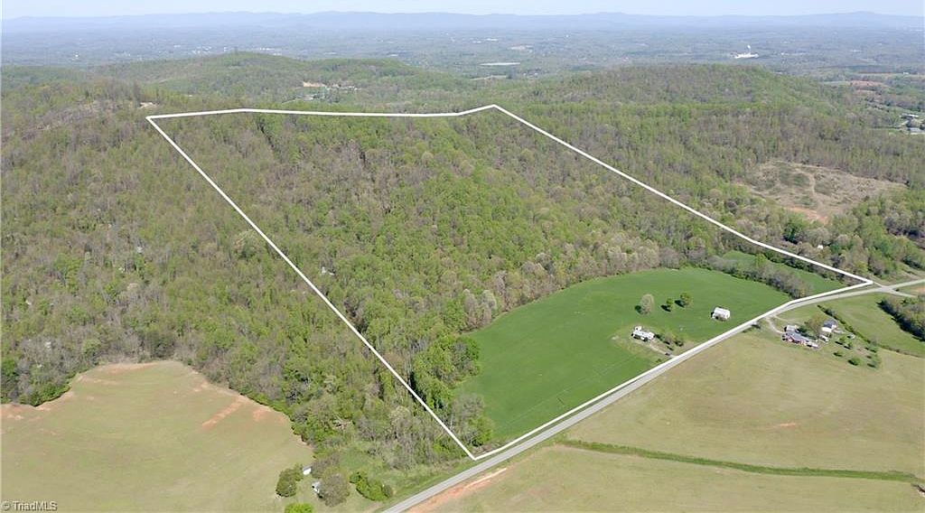 2933 Longtown Rd, Boonville, NC 27011 | Zillow