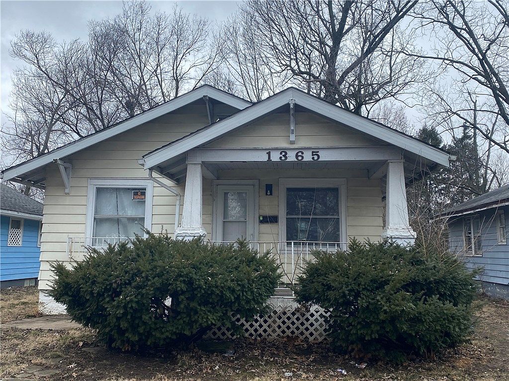 1365 N Walnut Grove Ave, Decatur, IL 62526 | Zillow