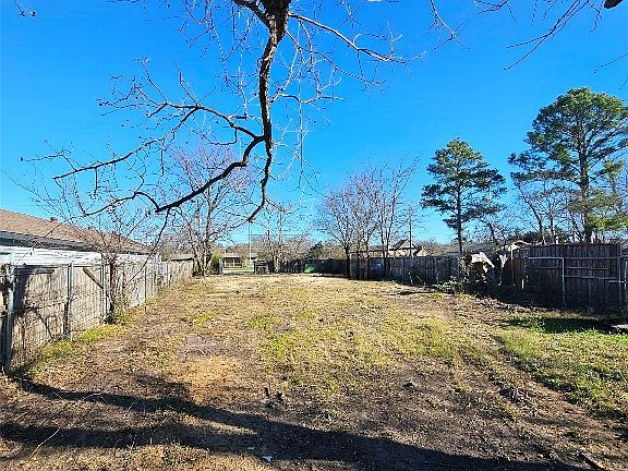 833 Murdock Rd, Dallas, TX 75217 | MLS #20493722 | Zillow