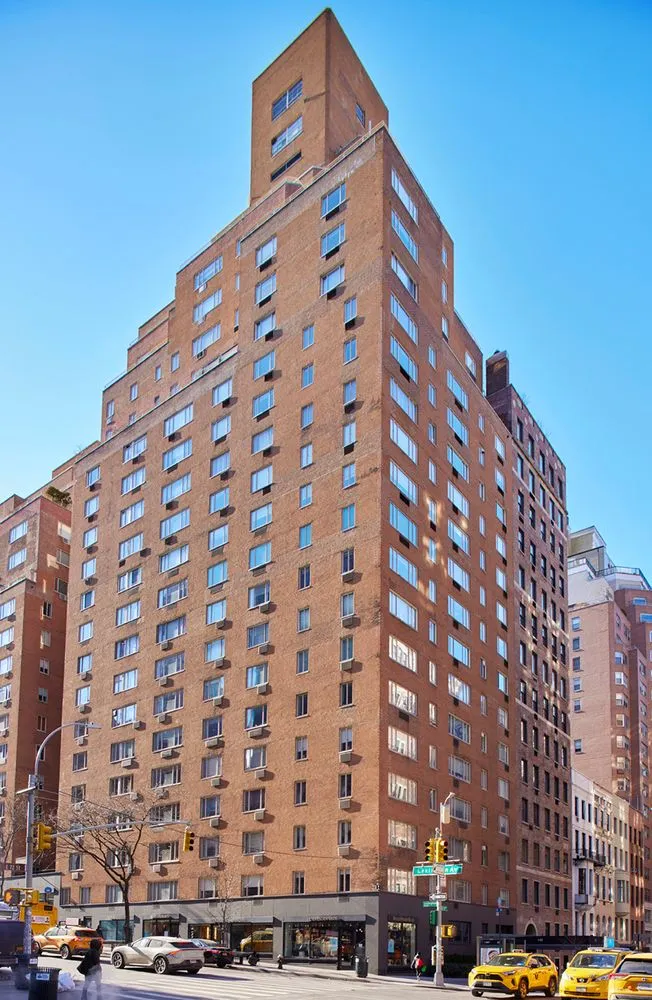 140 East 72nd Street #7C in Lenox Hill, Manhattan | StreetEasy