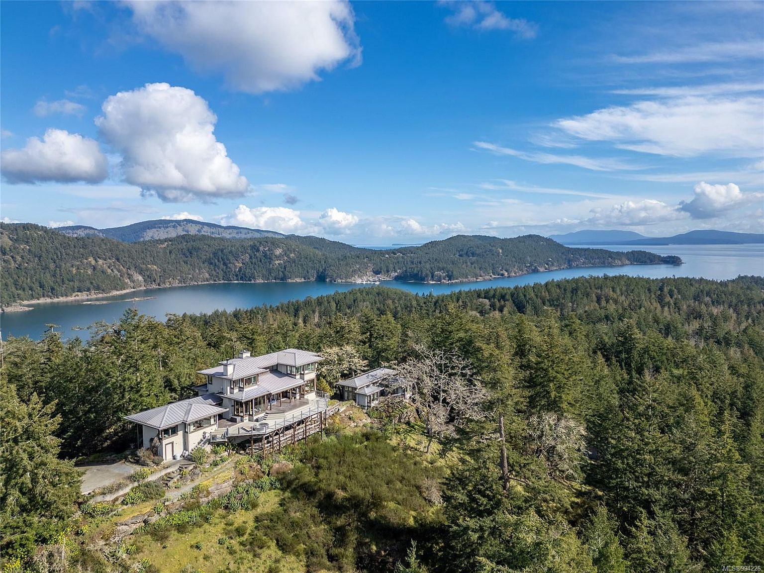 6927 Pirates Rd, Southern Gulf Islands, BC V0N 2M2 | MLS #994226 | Zillow