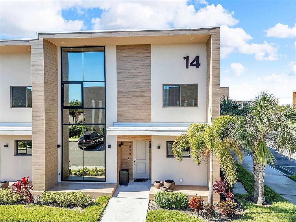 7598 Brooklyn Dr, Kissimmee, FL 34747 | Zillow