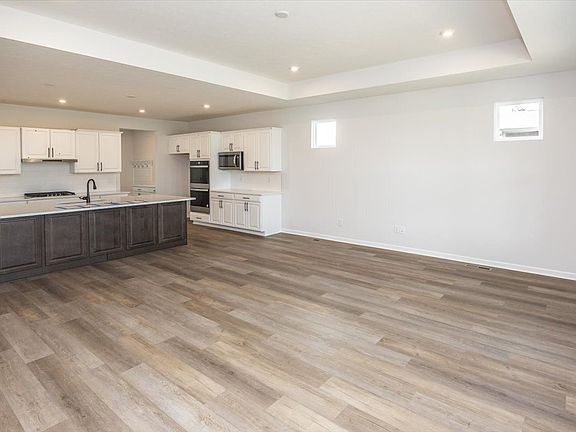 128 Creststone Blvd, Westfield, IN 46074 | MLS #21975399 | Zillow