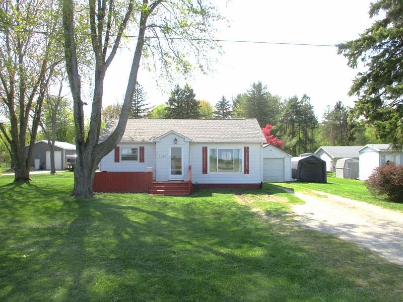 1086 S Sandusky Rd, Sandusky, MI 48471 | Zillow