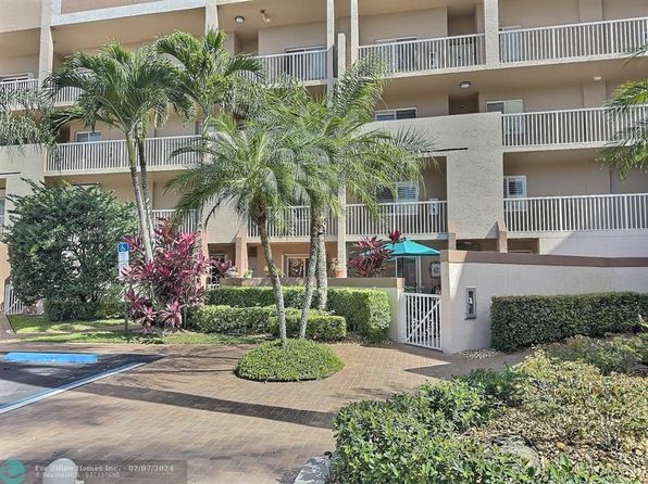 Kings Point - Tamarac FL Real Estate - 88 Homes For Sale | Zillow