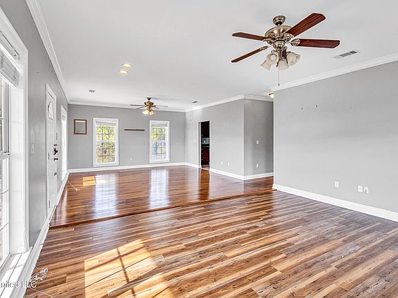 104R Sandy Hook Dr, Pass Christian, MS 39571 | Zillow